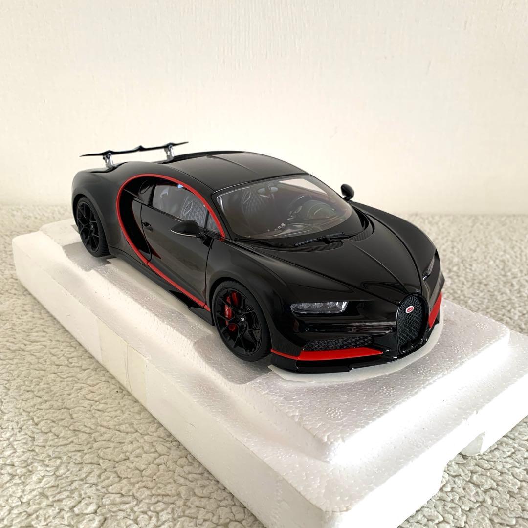 自動車 1/18 AUTOart Bugatti Chiron 2017 70991