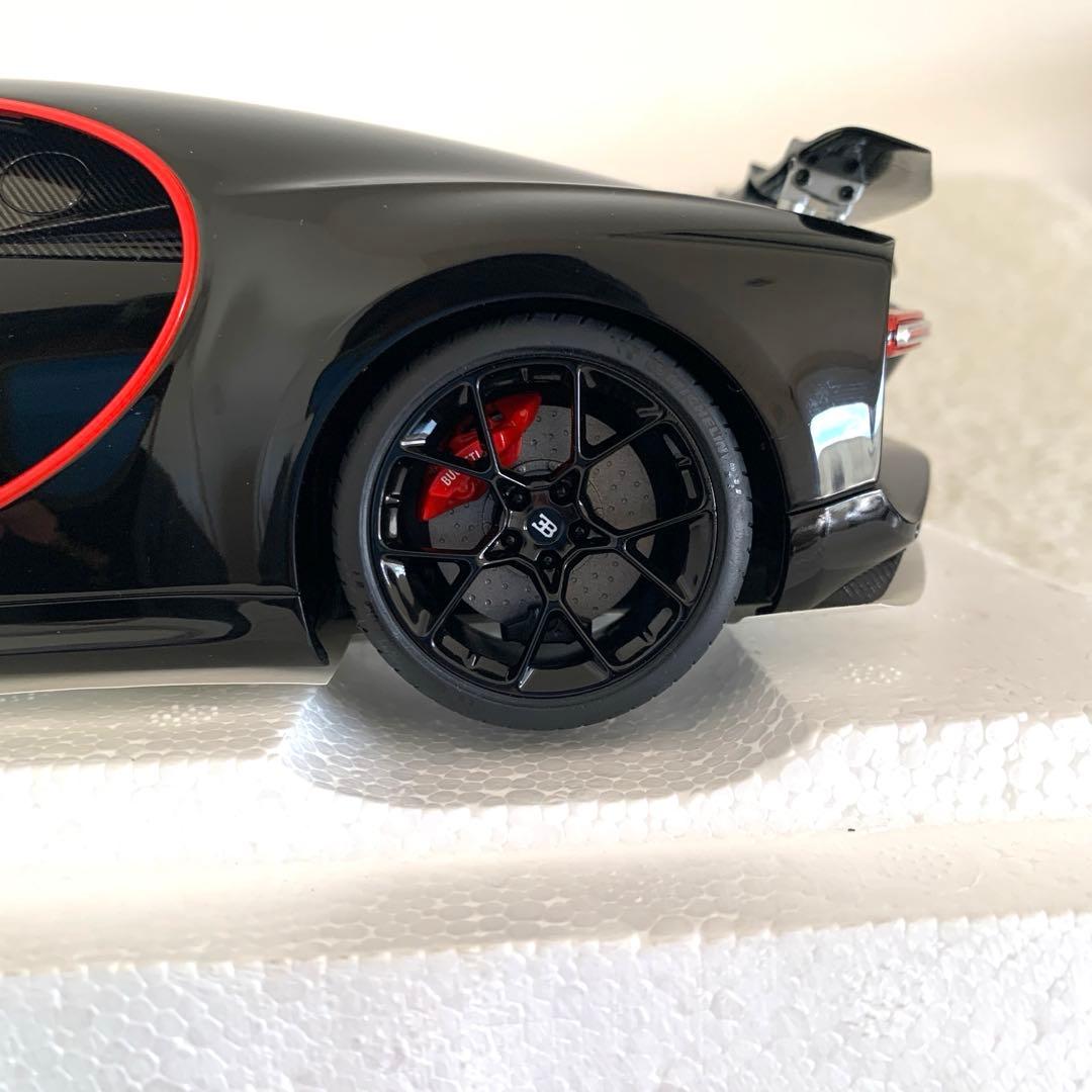 自動車 1/18 AUTOart Bugatti Chiron 2017 70991