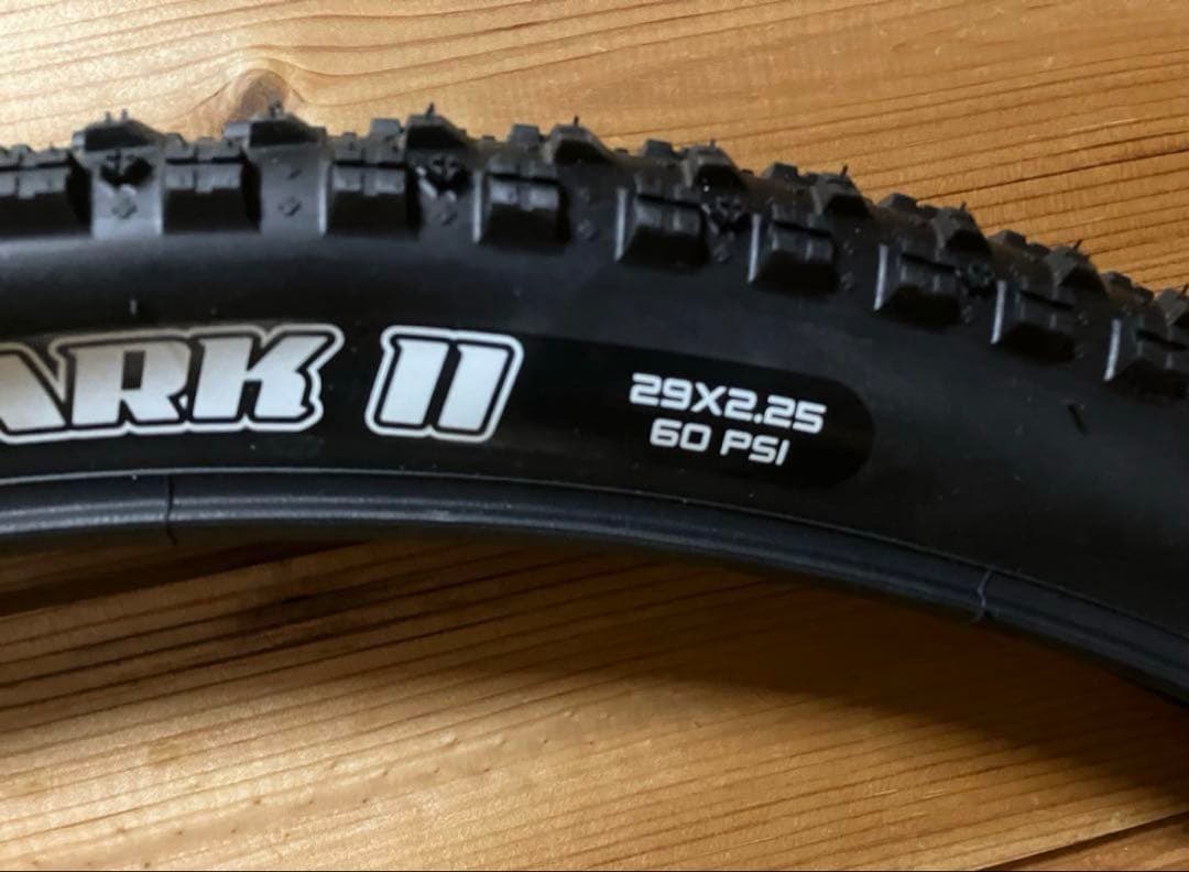 MAXXIS CrossmarkII29×2.25 60TPIワイヤービード新品