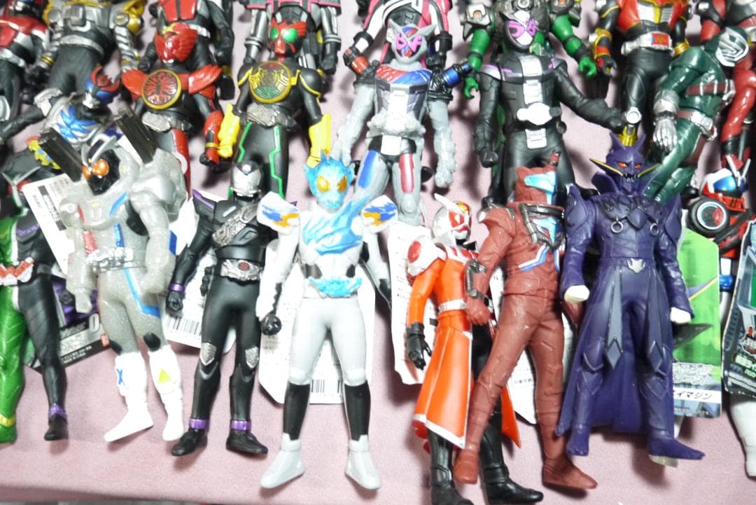ライダーヒーローシリーズ　ビッグサイズソフビフィギュアなど　108体セット