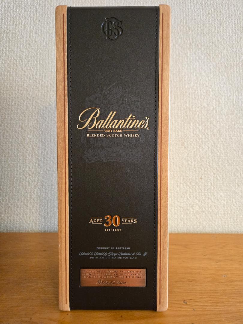 ウイスキー Ballantine's 30 Years Blended Scotch