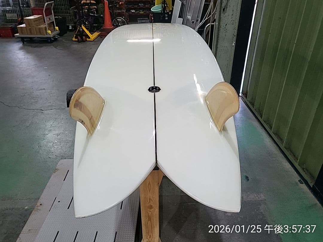 送料無料EC SURFBOARD エリック クリステンソン 6’9 フィッシュ