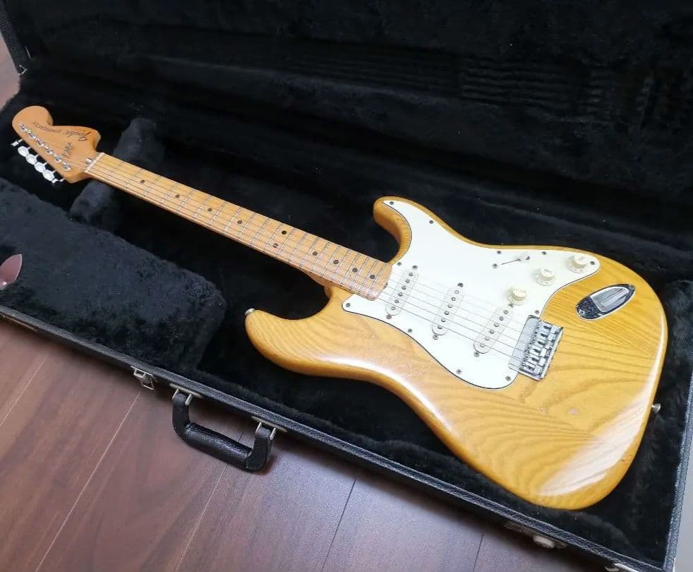 Fender Stratocaster 1979 ラージヘッド ハードテイル