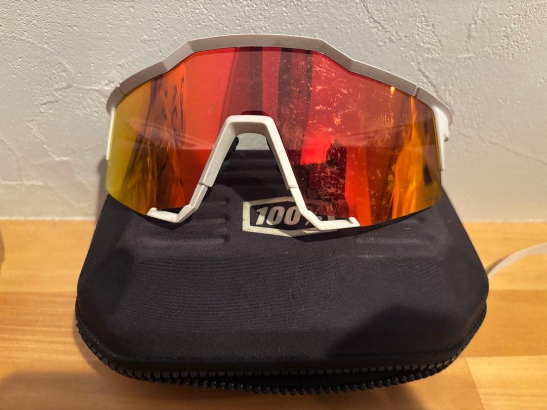 100% スポーツサングラス ケース付き