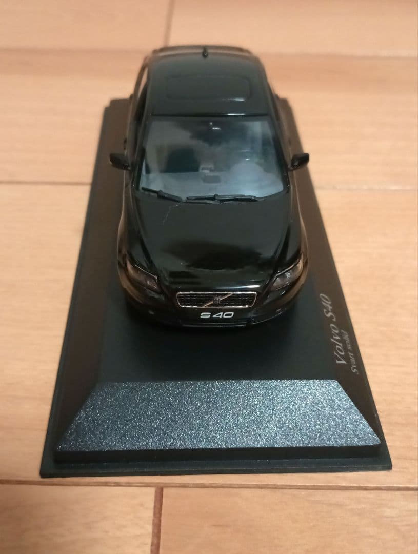 MINICHAMPS✪Volvo S40 1:43スケール