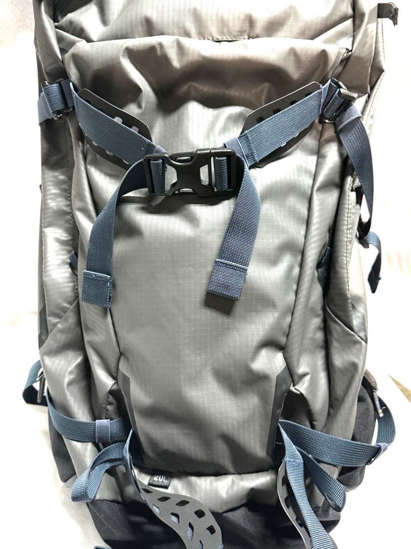 Burton [ak] Incline 20L Backpack バックパック