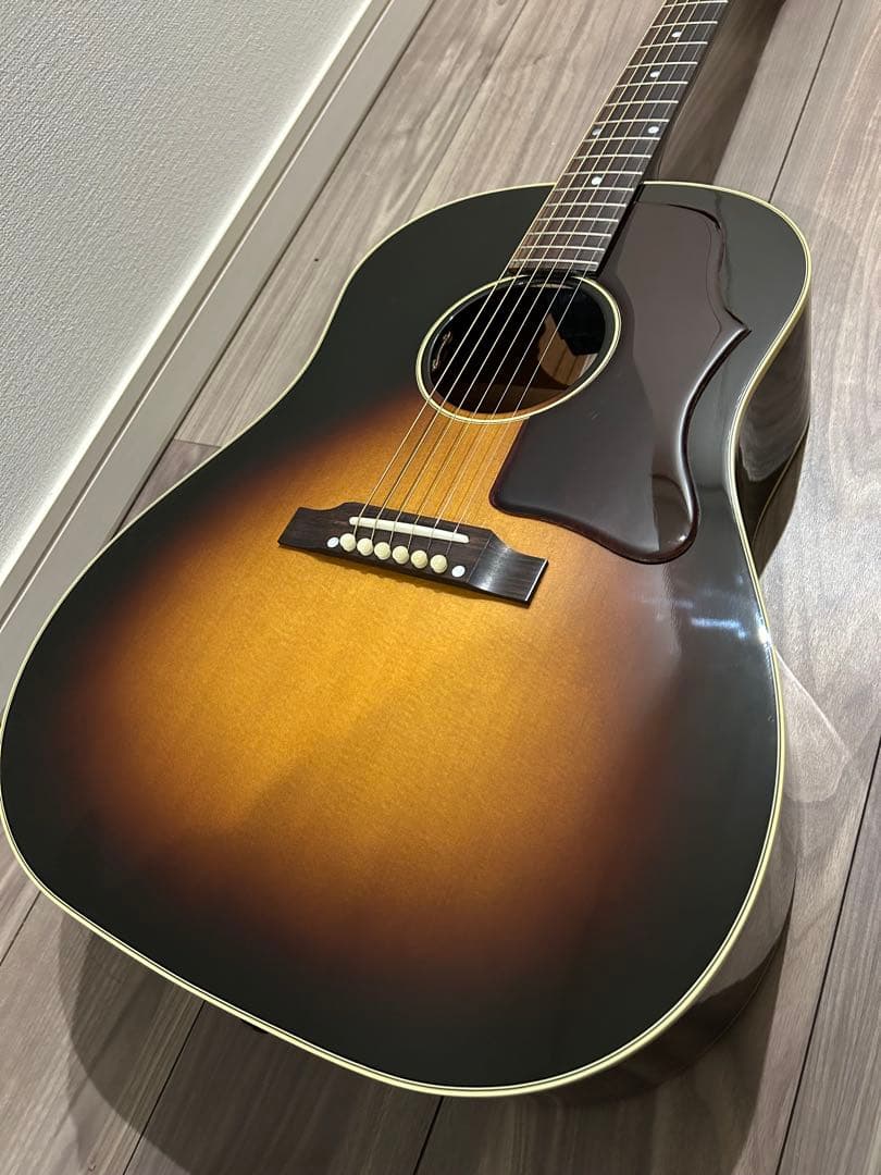 2023年製　gibson J-45 50s' original