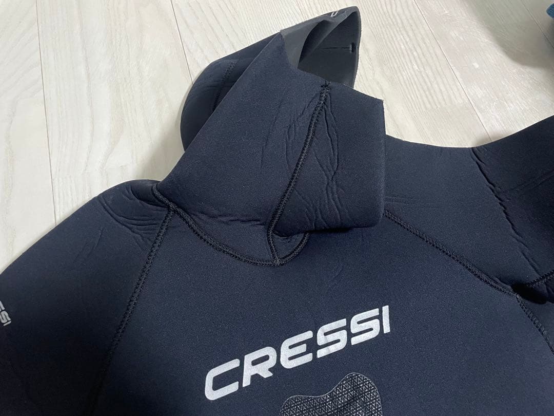 CRESSI 2ピースウエットスーツLサイズ　魚突き　スピアフィッシング