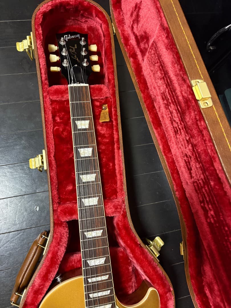 おいもちゃんGibson LesPaulStandard 50s Gold