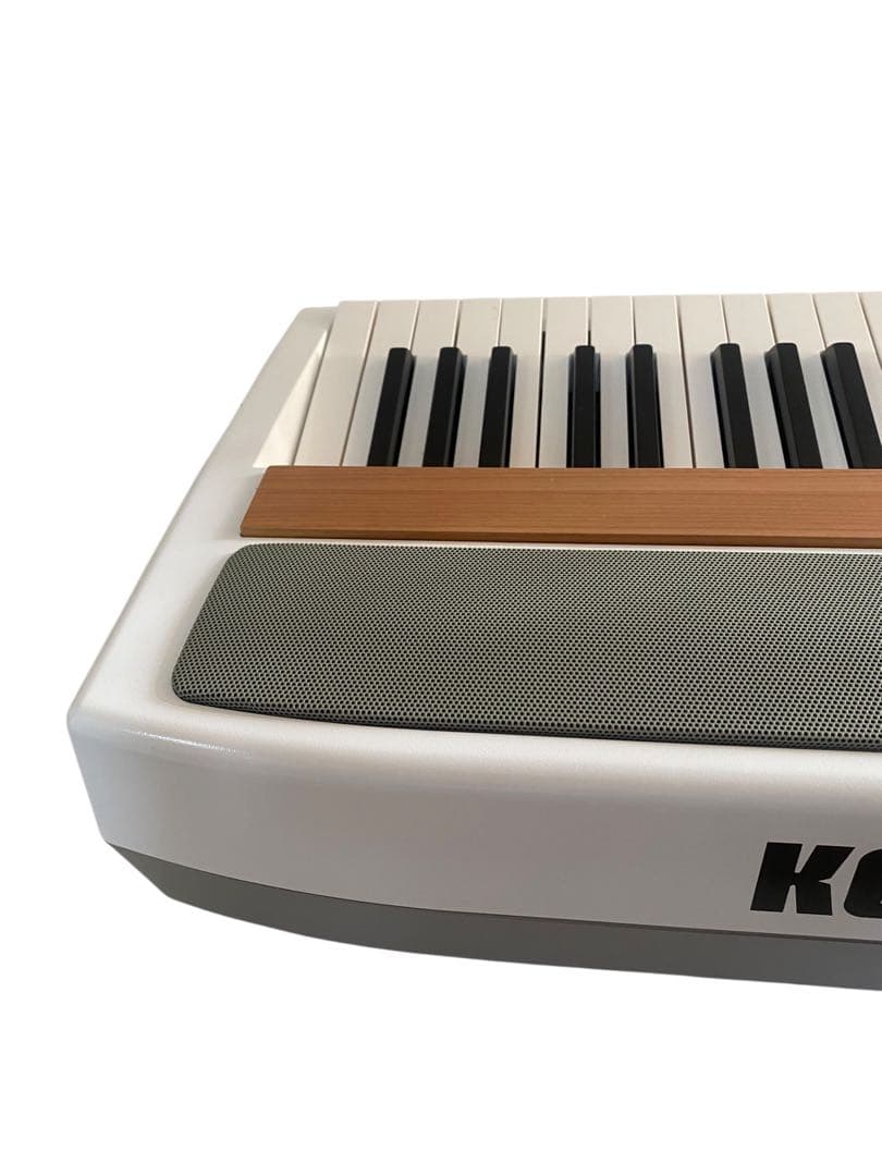 KORG SP-250 電子ピアノ 88鍵盤　本体 ホワイト