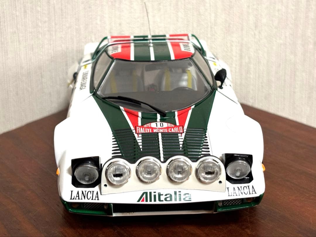 LANCIA STRATOS HF 1976ラリーモンテカルロ優勝仕様ミニカー