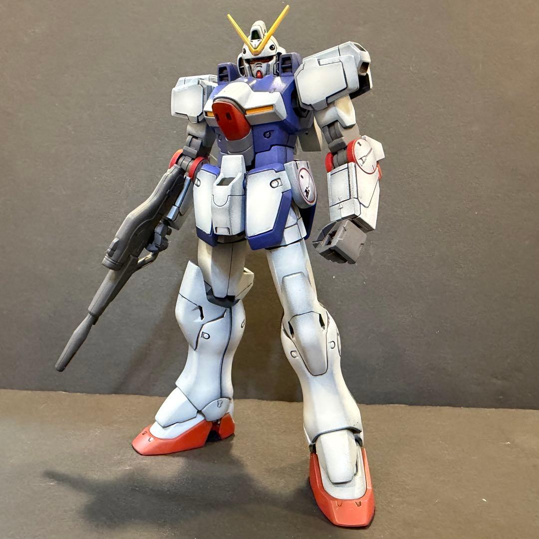 HG 1/144 ヴィクトリーガンダム 塗装済 完成品