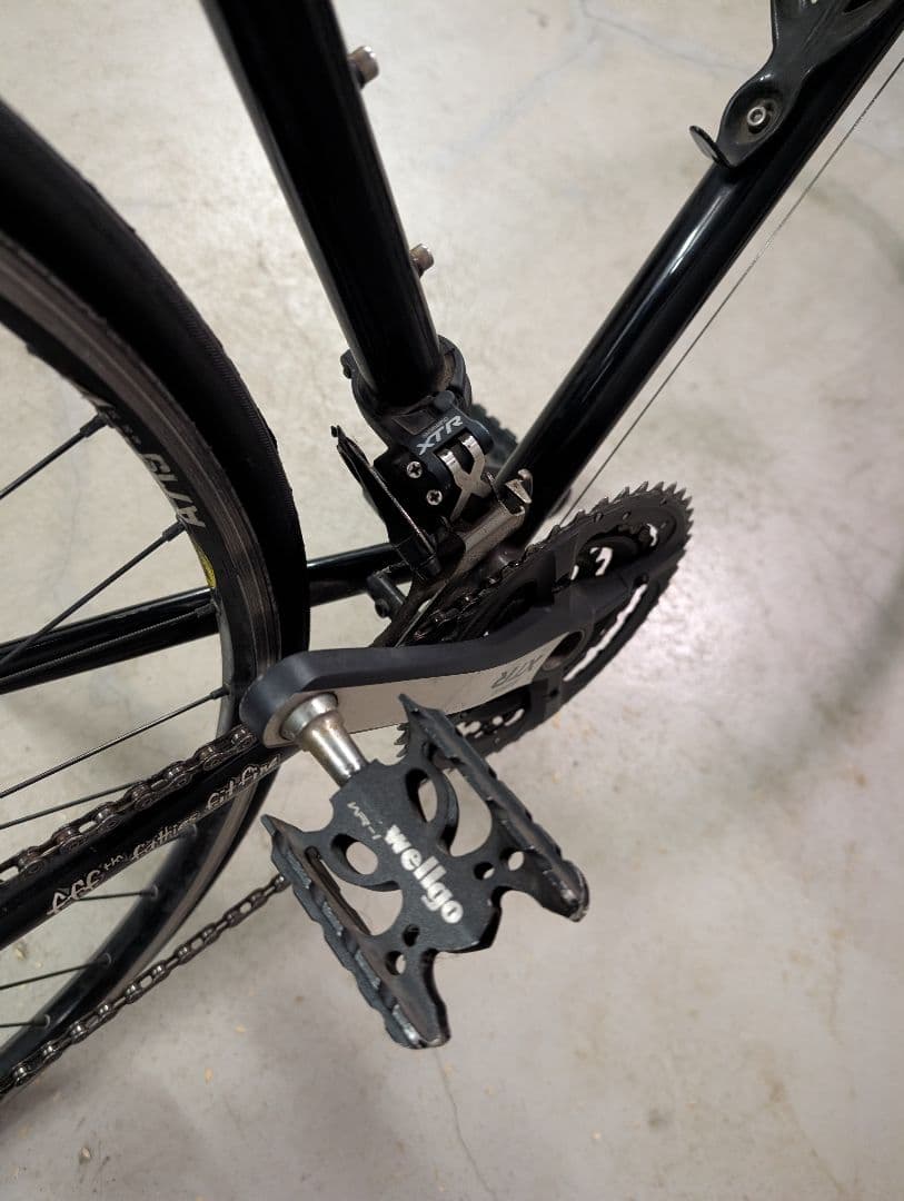 ブラック ロードバイク ディスクブレーキ 700C