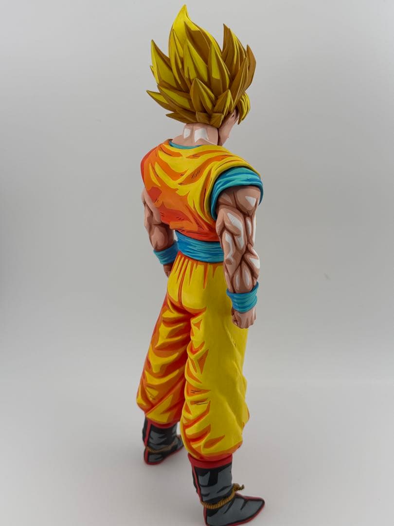 ドラゴンボール　リペイント　孫悟空　スーパーサイヤ人2 フィギュア　二次元彩色