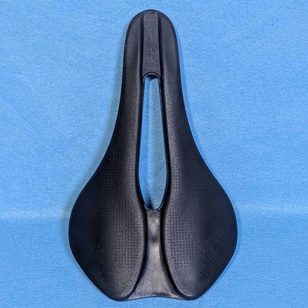 Selle Italia ModelX スーパーフロー　サドル