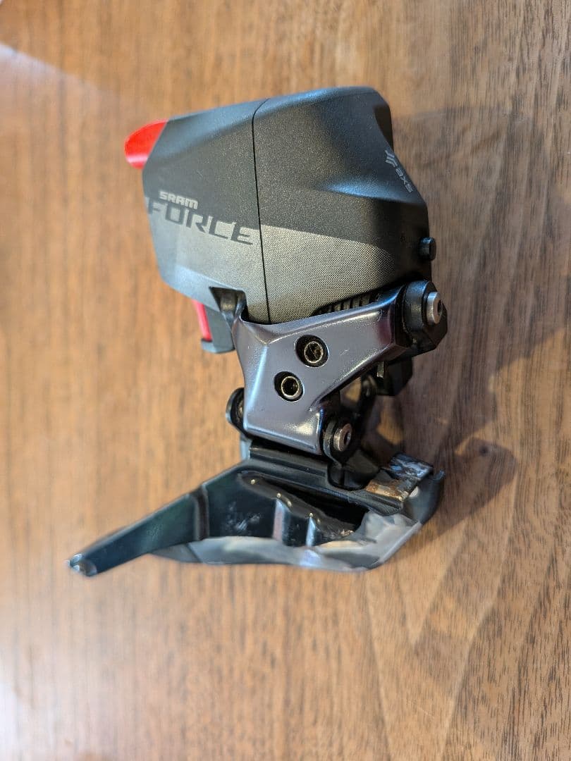 SRAM FORCE e−tap11速用フロントディレイラー