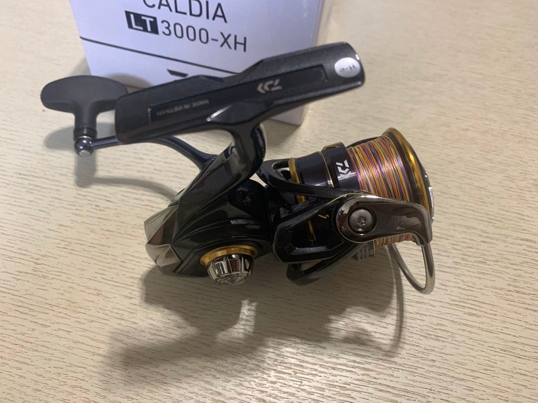 Daiwa CALDIA 21 LT 3000-XH スピニングリール