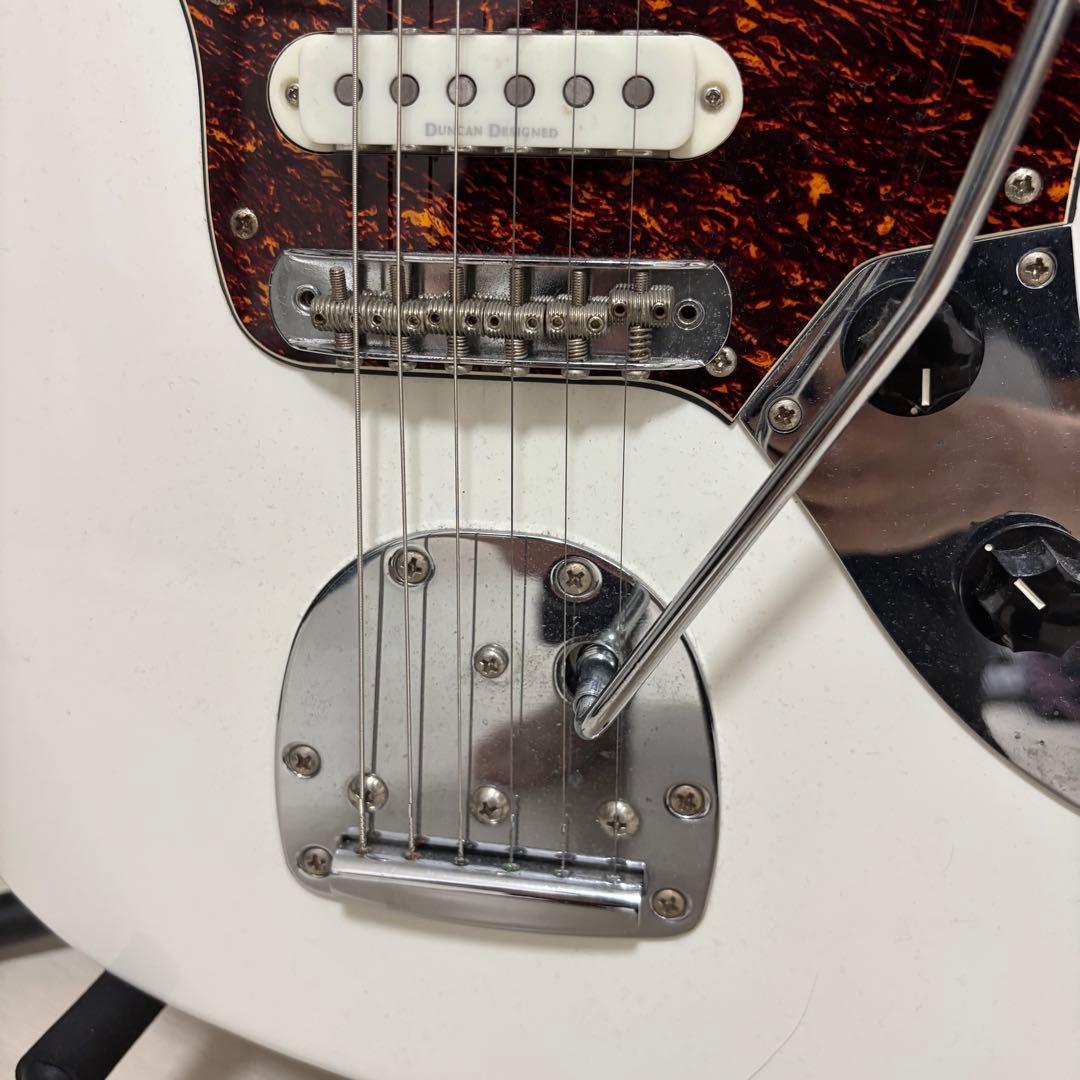 Squier JAGUAR ギタースタンドとギターバッグ付き