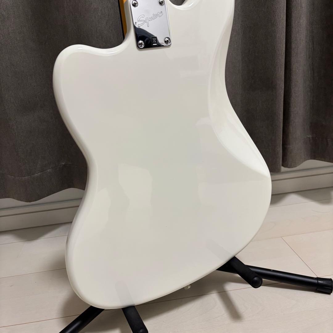 Squier JAGUAR ギタースタンドとギターバッグ付き