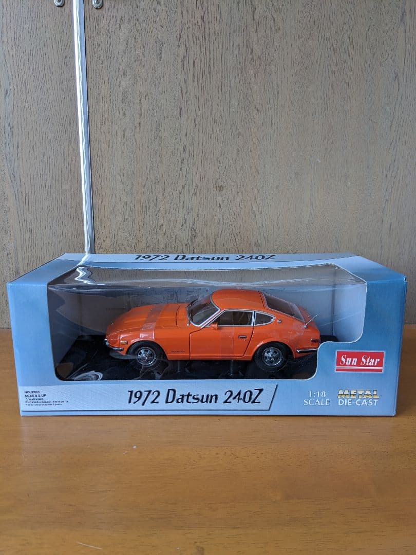 サンスター 1/18 　1972 Datsun 240Z ミニカー　送料無料