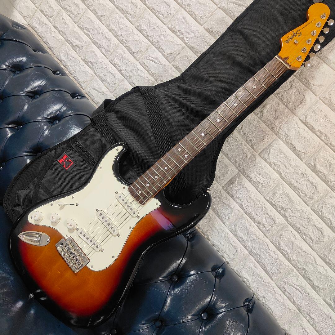 ギター Squier by Fender Classic Vibe '60s Left
