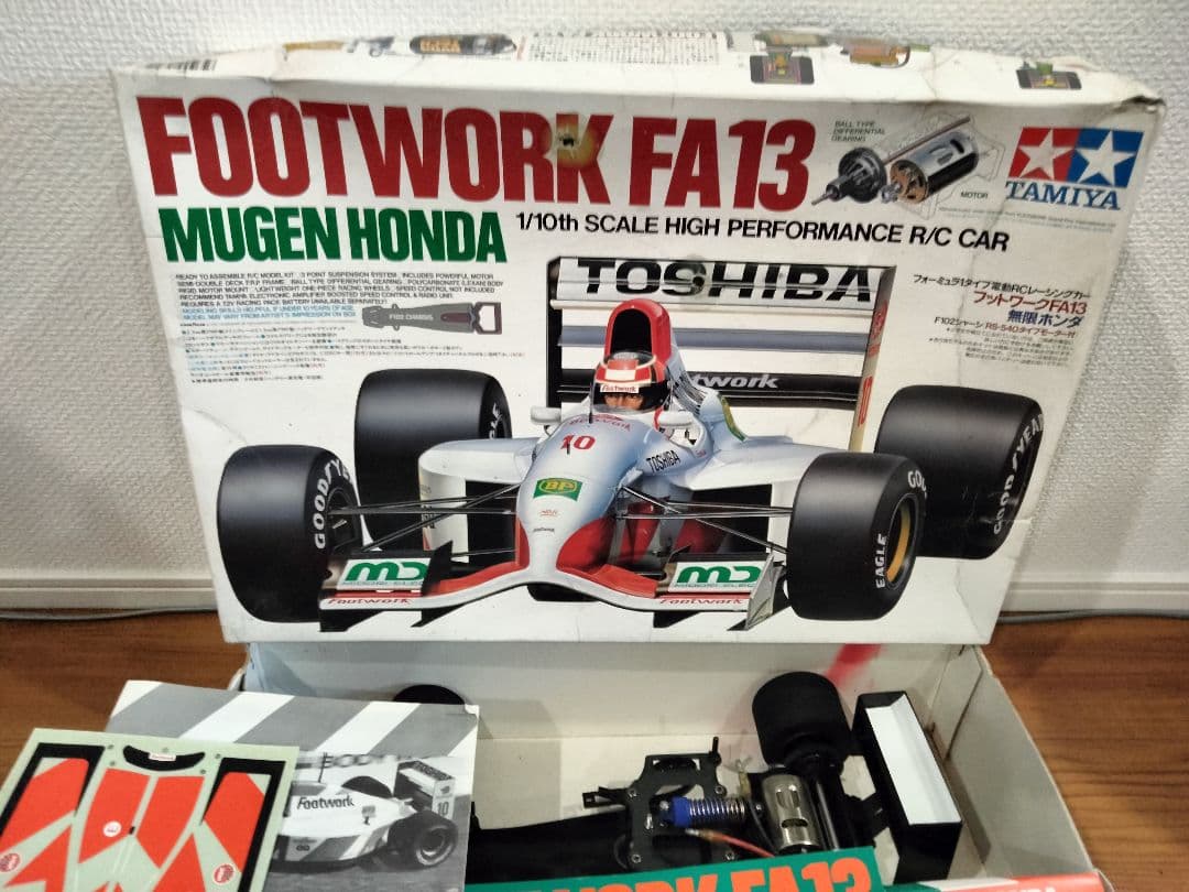 タミヤ 1/10電動RC フットワーク FA13 無限ホンダ F102シャーシ