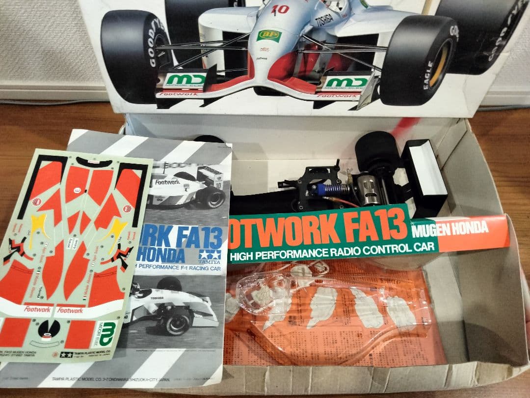 タミヤ 1/10電動RC フットワーク FA13 無限ホンダ F102シャーシ