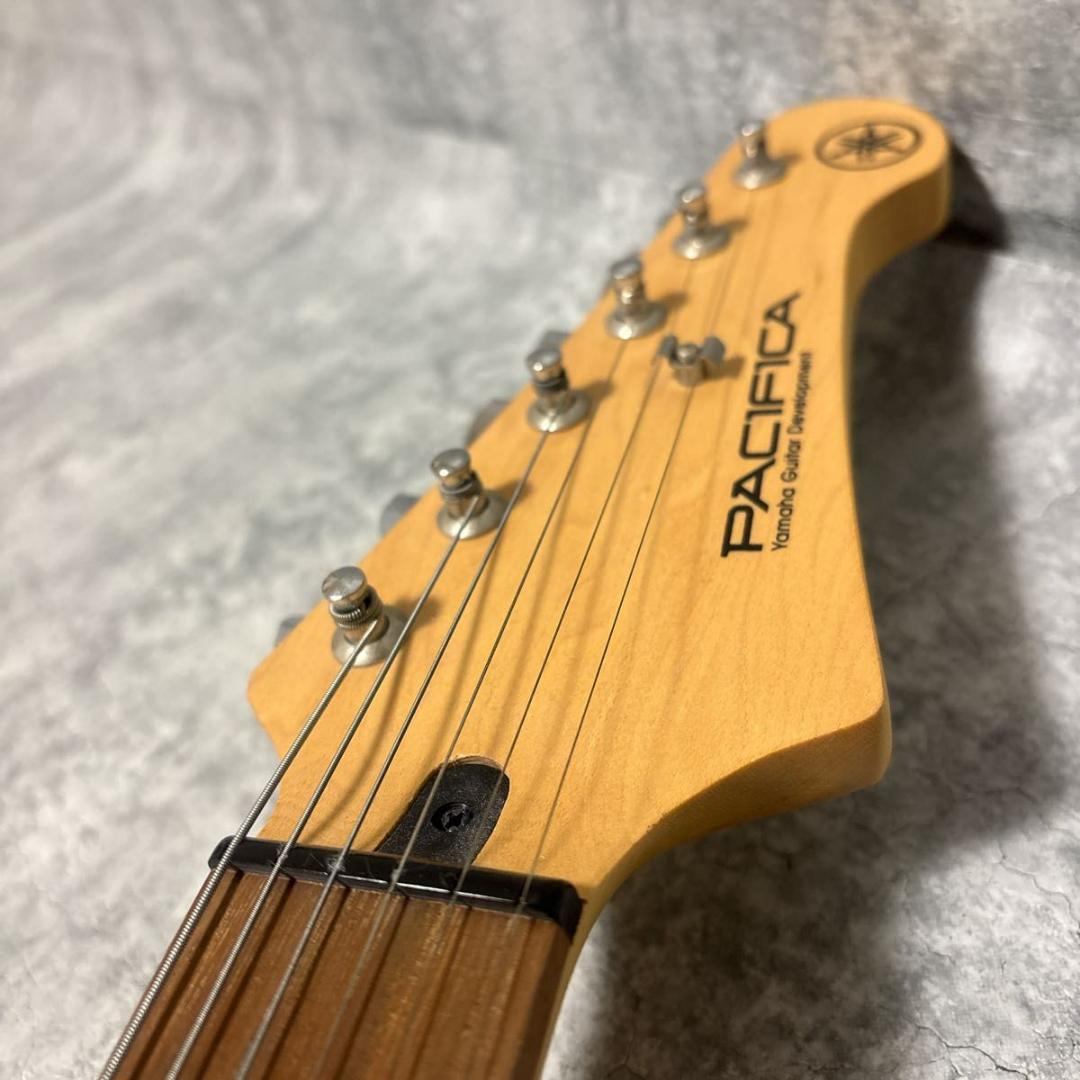 【極美品】 YAMAHA PACIFICA 012（ダークブルーメタリック）