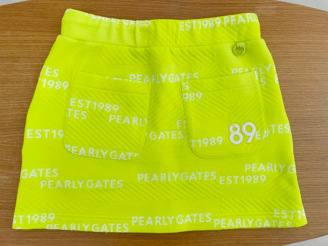 PEARLY GATES 蛍光イエロースカート