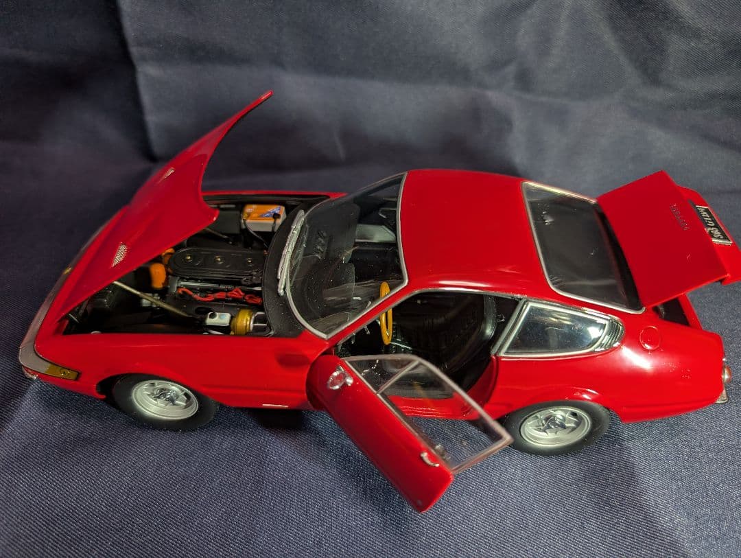 京商1/18Ferrari 365 GTB/4 赤 ミニカー