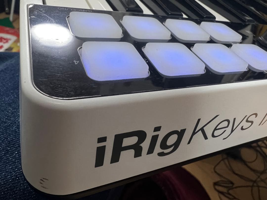 iRig Keys I/O 25 ケーブル2種類