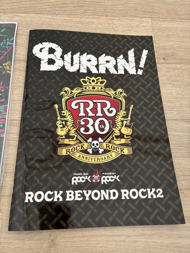 ROCK BEYOND ROCK 30周年記念 Tシャツとトートバッグ