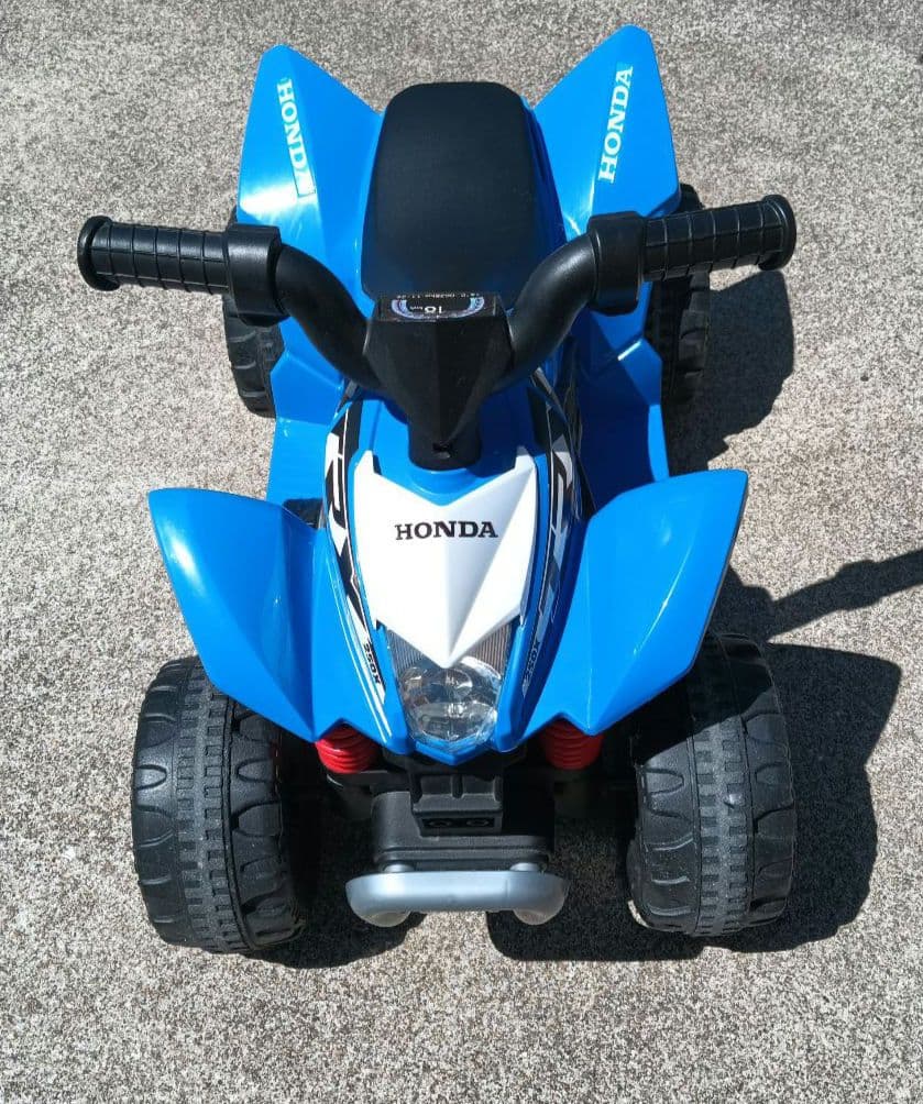 子供用電動乗用玩具　HONDA ATV TRX 250X
