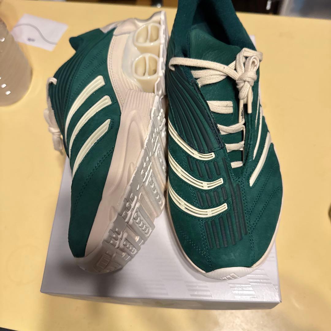 シューズ Kith adidas Football Predator Megaride