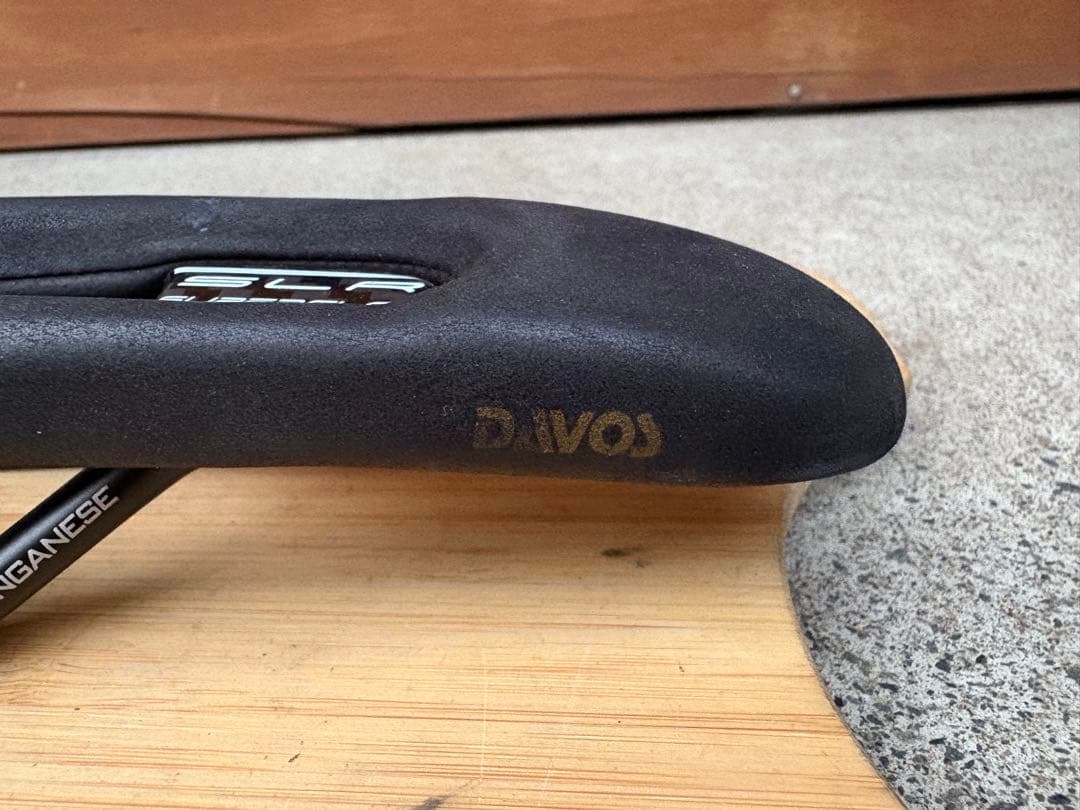 Selle Italia SLR TM SUPERFLOW DAVOS ヌバック