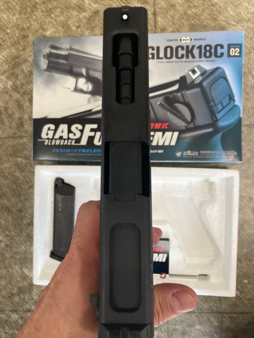 東京マルイ GLOCK18C ガスブローバック・フルオート　中古品　箱付