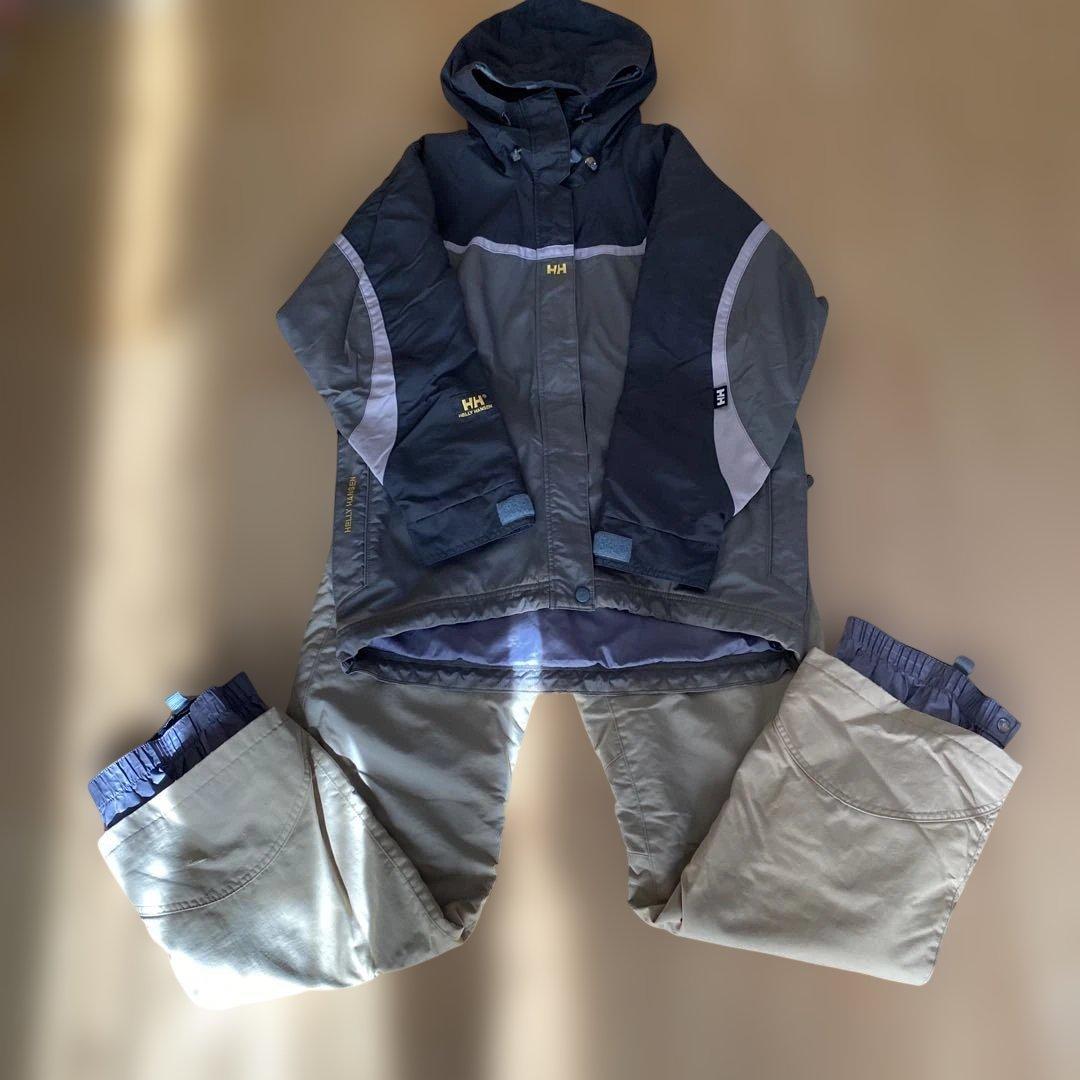 HELLY HANSEN レディーススキーウェアーセット　サイズ　L 中古品