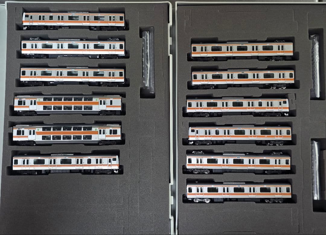Nゲージ E233系中央線グリーン車付きH編成12両セット