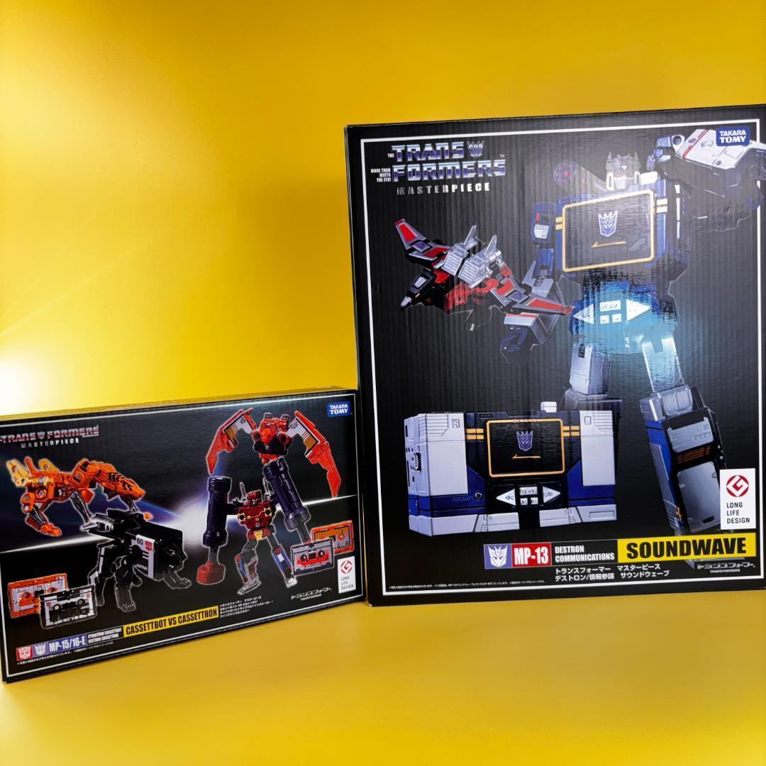 タカラトミー　トランスフォーマー　MP-13 Soundwave＋MP15／16