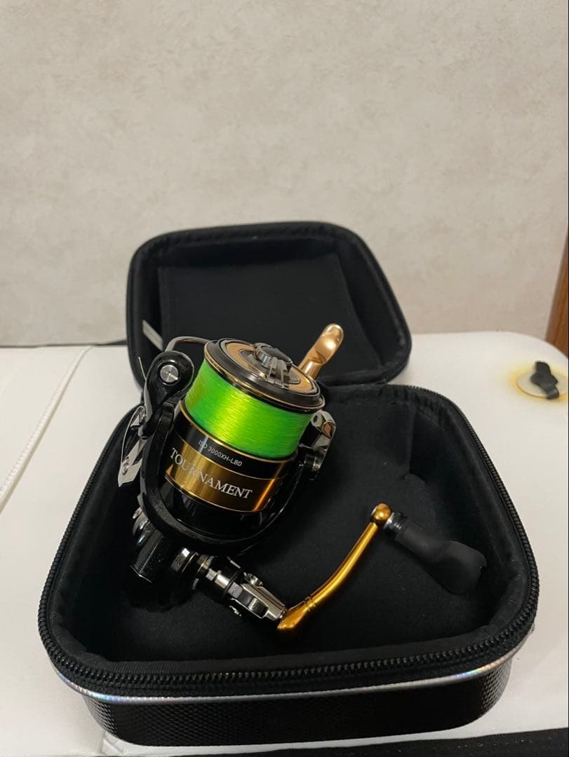 DAIWA TOURNAMENT 3000XH-LB スピニングリール