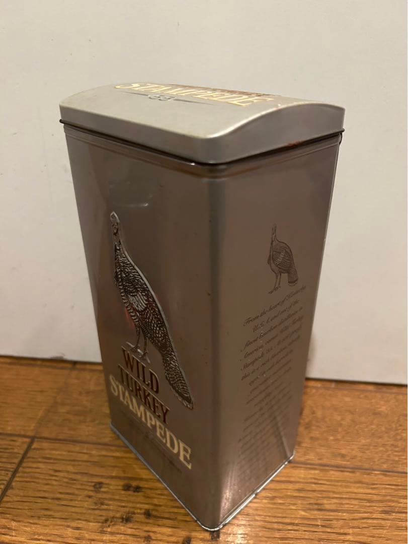 WILD TURKEY STAMPede バーボンウイスキー缶入り