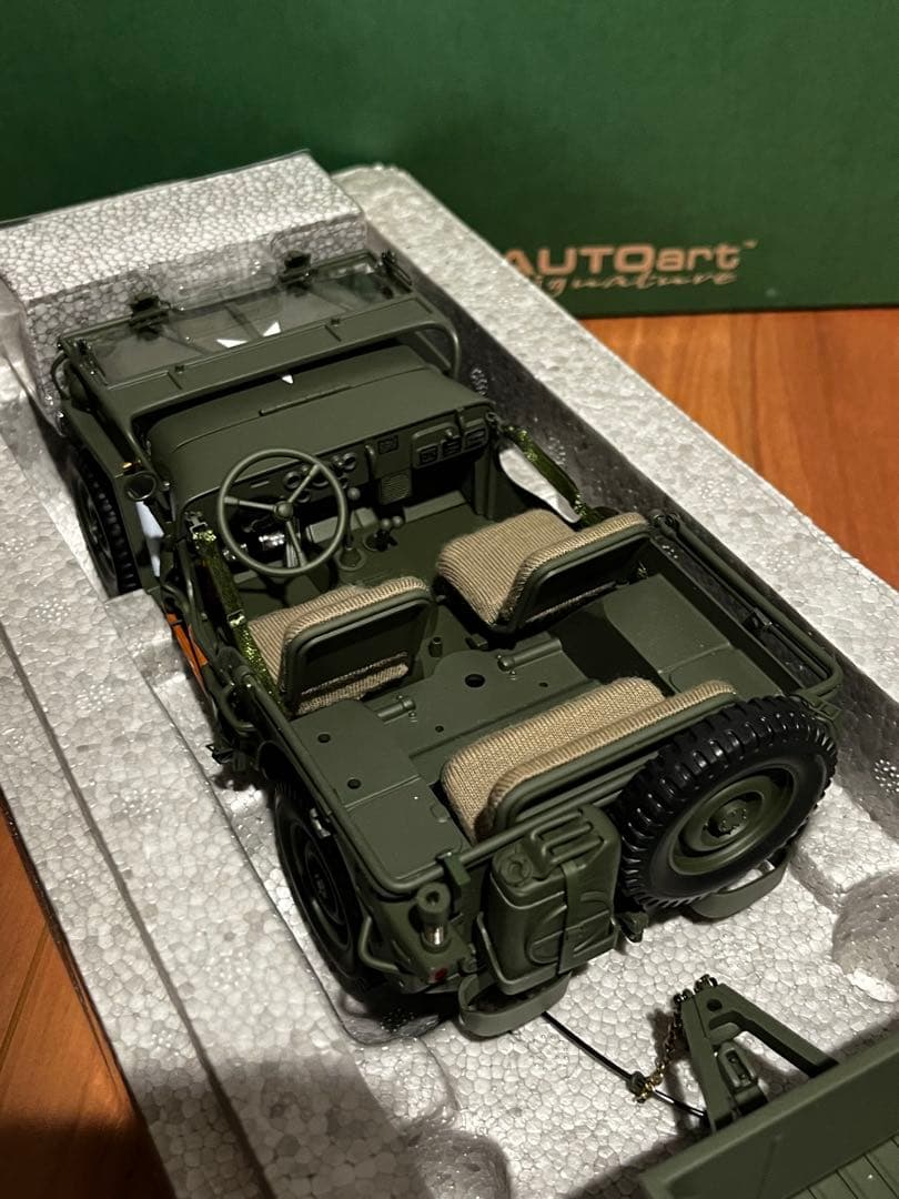 値下げオートアートWillys Jeep 1/18 ジープミニカートレーラー