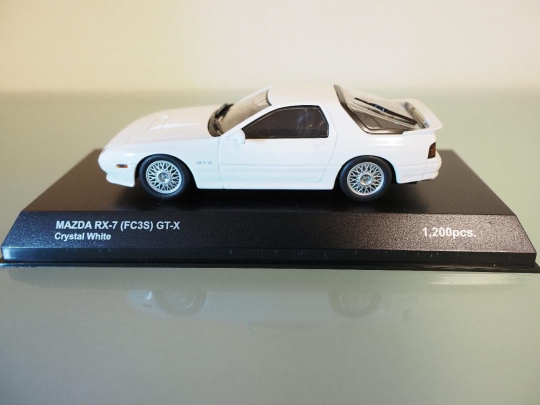 京商 1/43 MAZDA RX-7 (FC3S) GT-X クリスタルホワイト