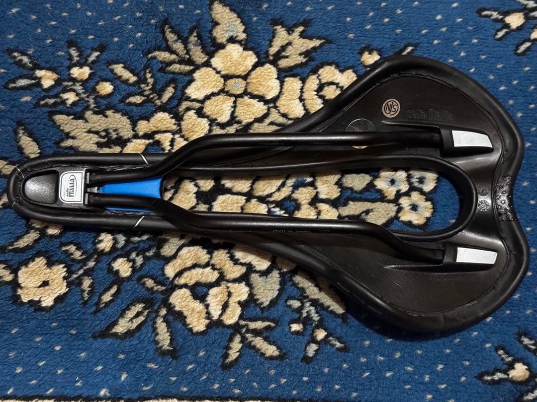 Selle Italia SLR njs認定品サドル 競輪