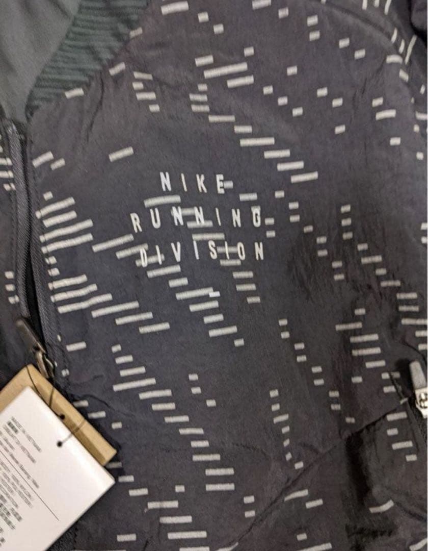 NIKE RUNNING DIVISION メンズ中綿入りフルジップジャケット