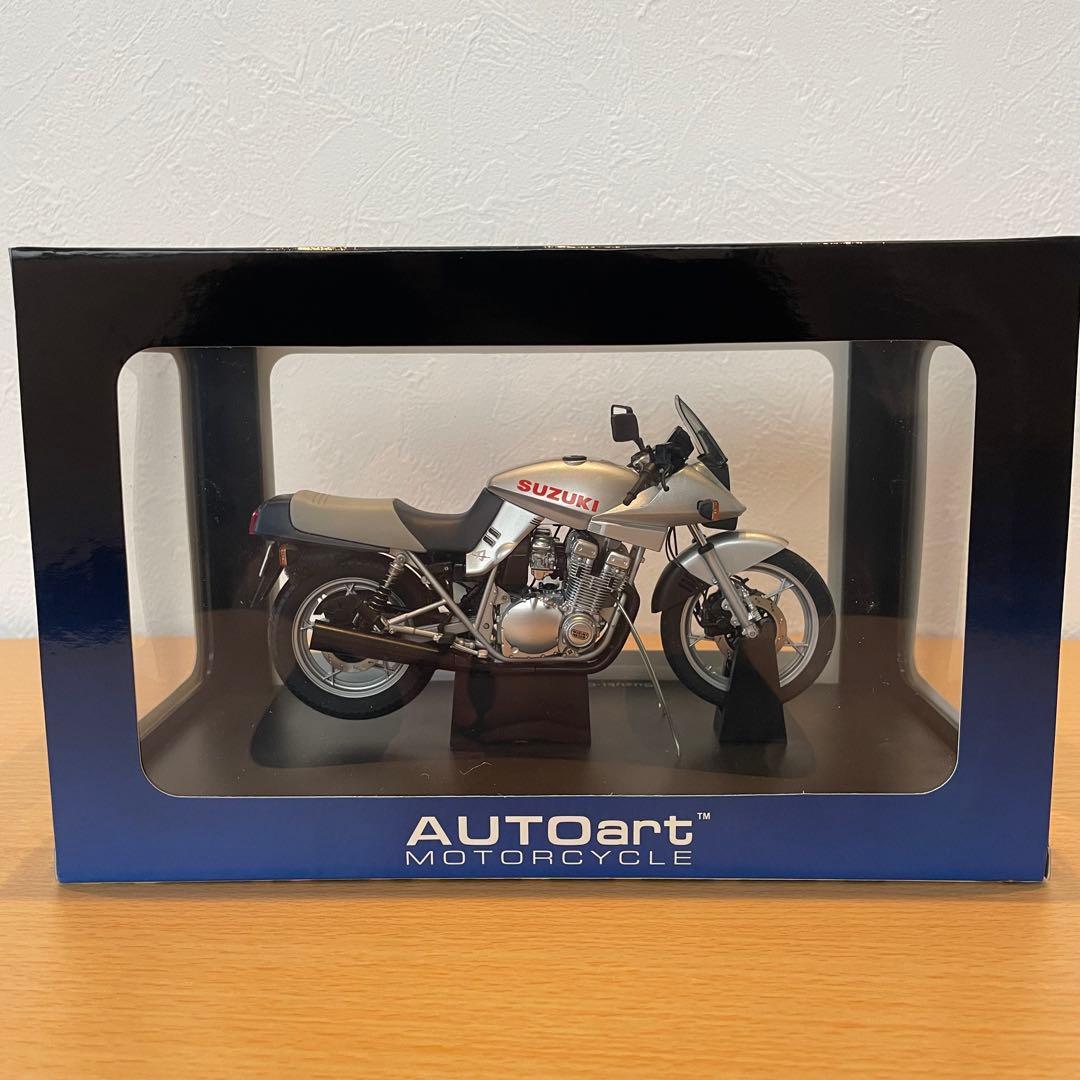 AUTOart Suzuki GSX1100S KATANA 刃　1:12