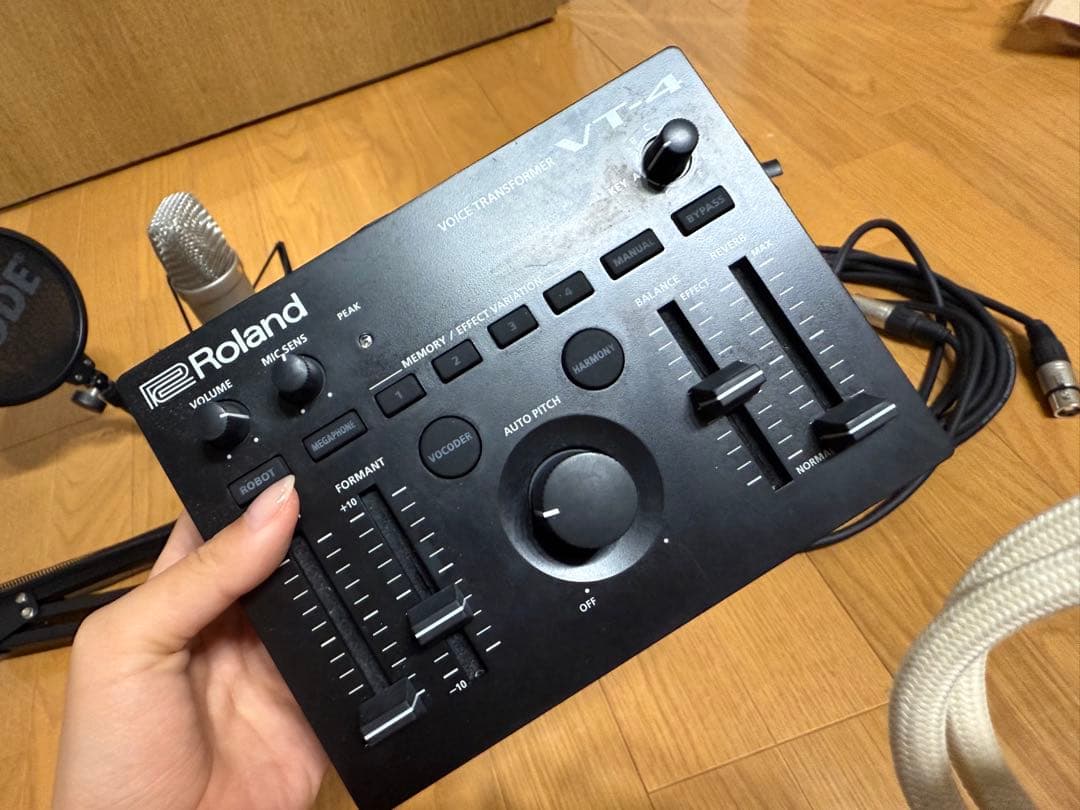 Roland VT-4 ボイストランスフォーマー　マイクなど　セット