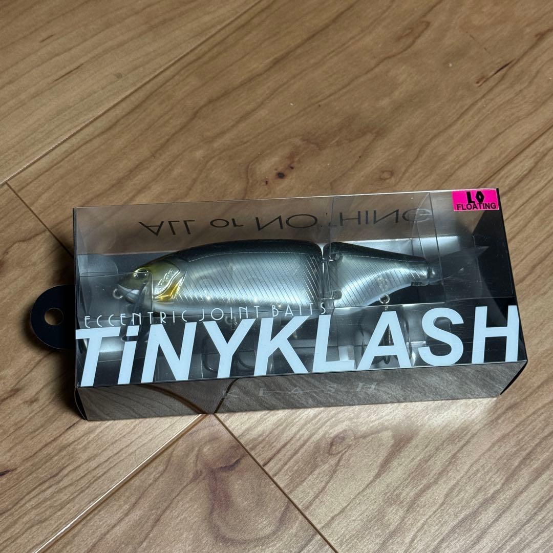 TiNY KLASH ゴースト究極ベイトフィッシュ
