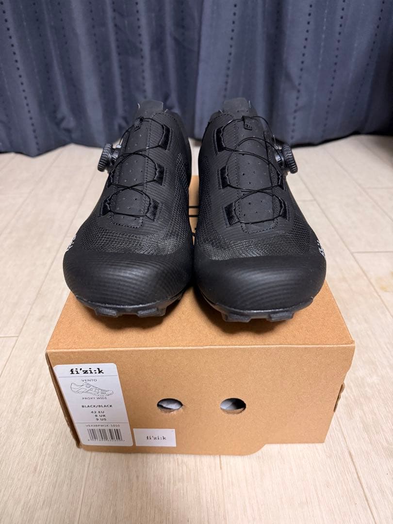 ウェア Fizik VENTO PROXY wide BLACK EU42