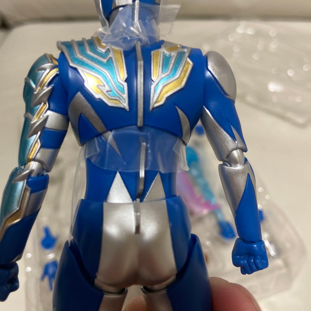 S.H.Figuarts フィギュアーツ　ウルトラマンデッカー　ミラクルタイプ
